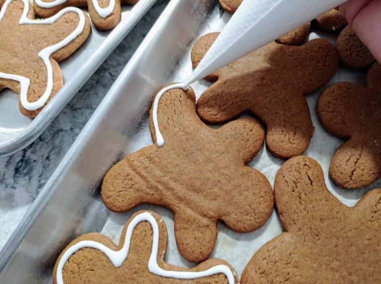 Galletas de Jengibre Suaves (Gingerbread Cookies) - Receta Americana