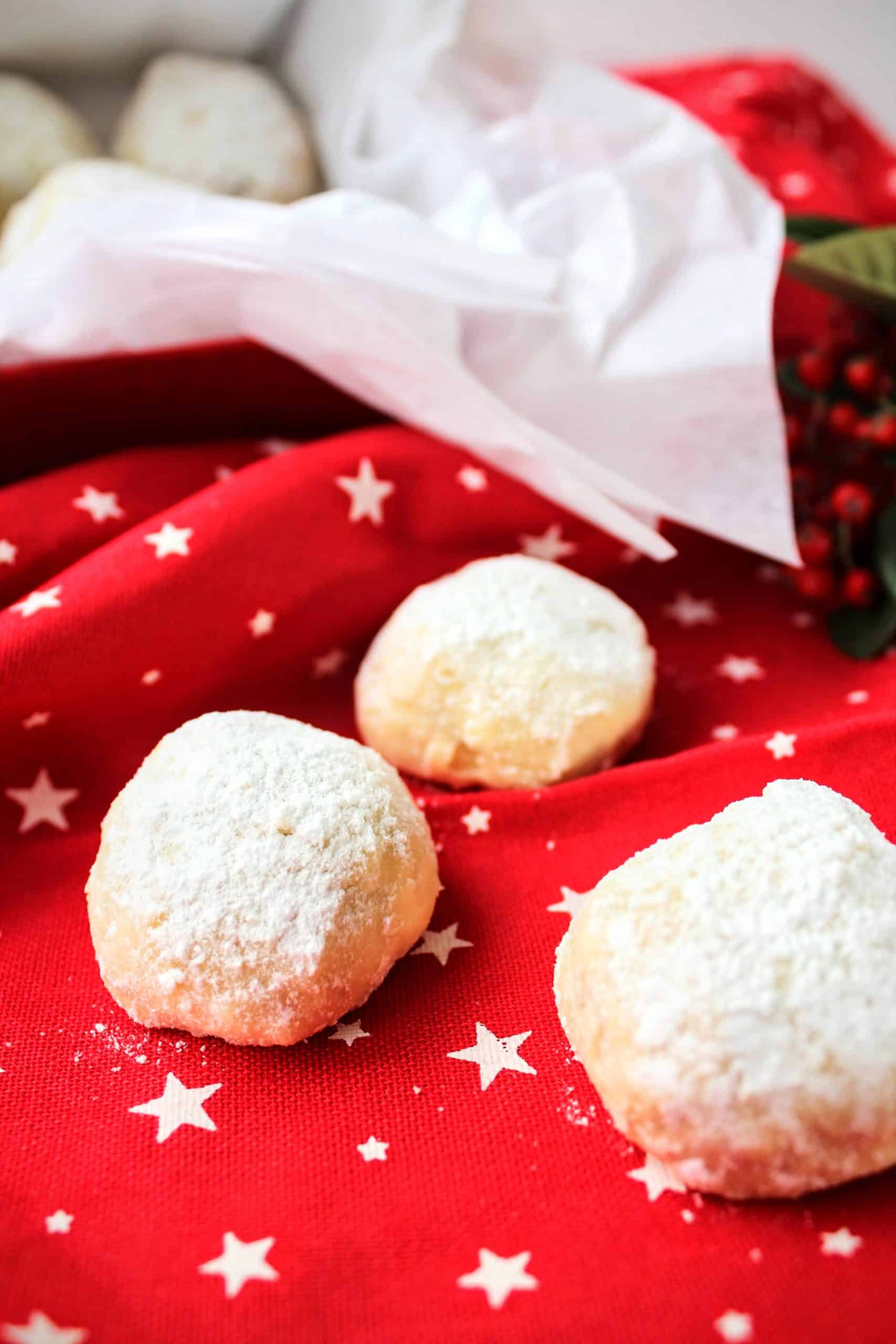 Galletas de Nuez y Mantequilla (Wedding Cookies) - Receta Americana