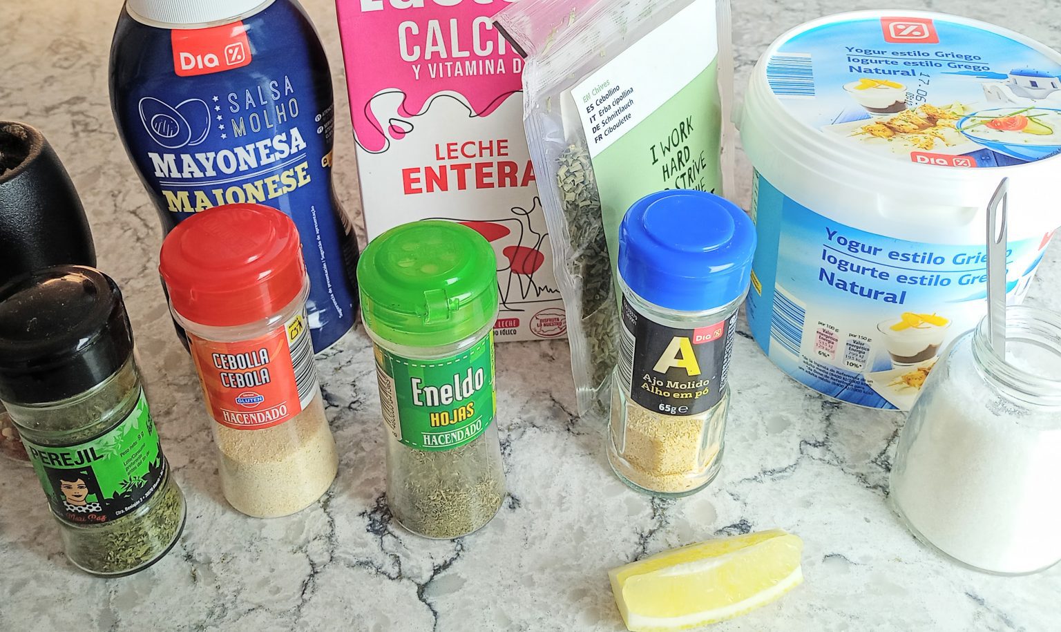 Salsa Ranchera Casera estilo Americano (Ranch Dressing) - Receta Americana